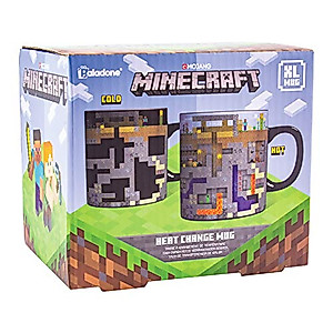 Minecraft XL Heat Change Travel Coffee or Tea Mug - Paladone Large Coffee Cup 550ml Featuring Mine Scene From the Game