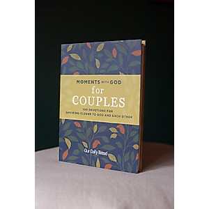 Moments with God for Couples: 100 Devotions for Growing Closer to God and Each Other