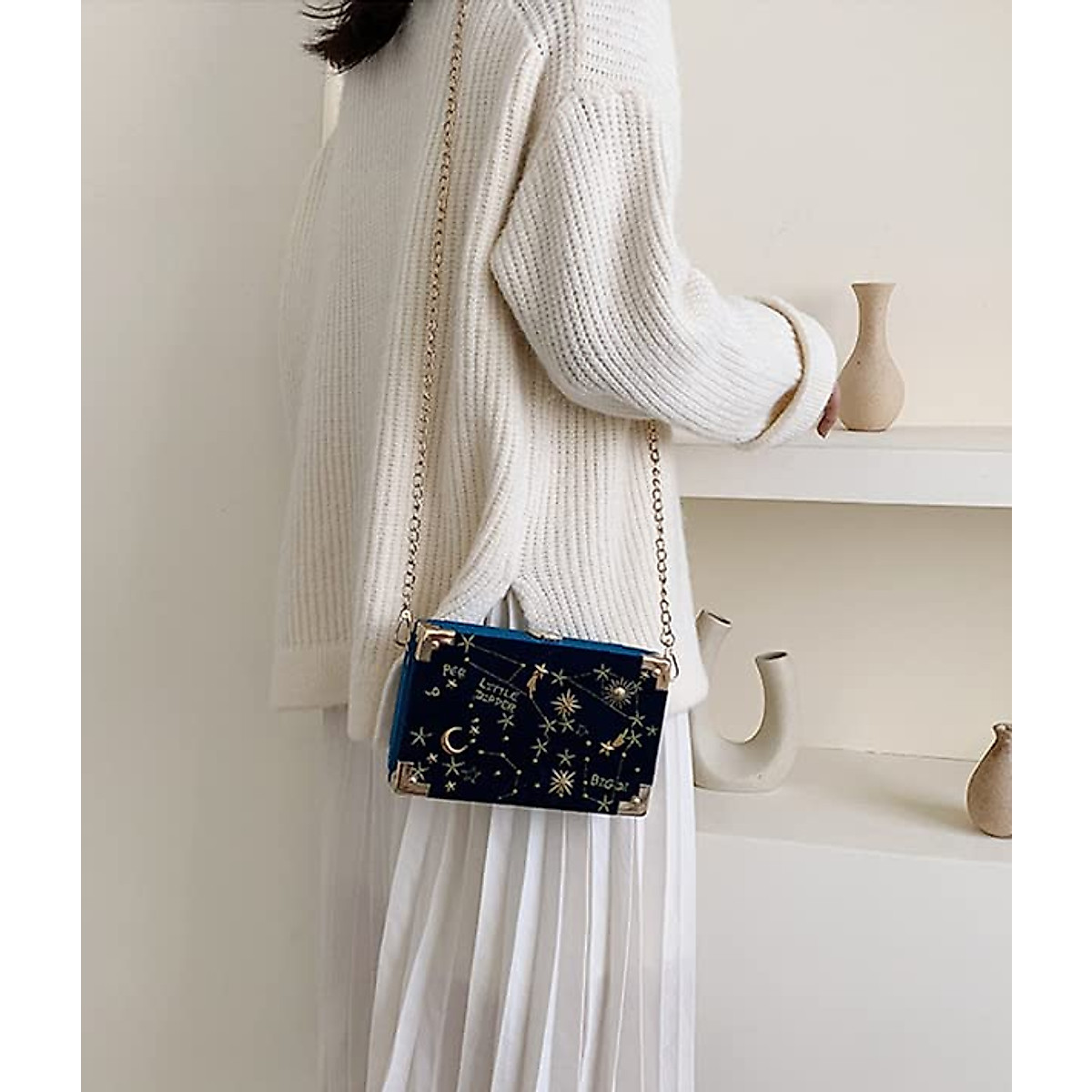 HANDAFA Elegant Velvet Clutch Handbag Star and Moon Evening Bag Chain Box Bag For Wedding Party(Teal)