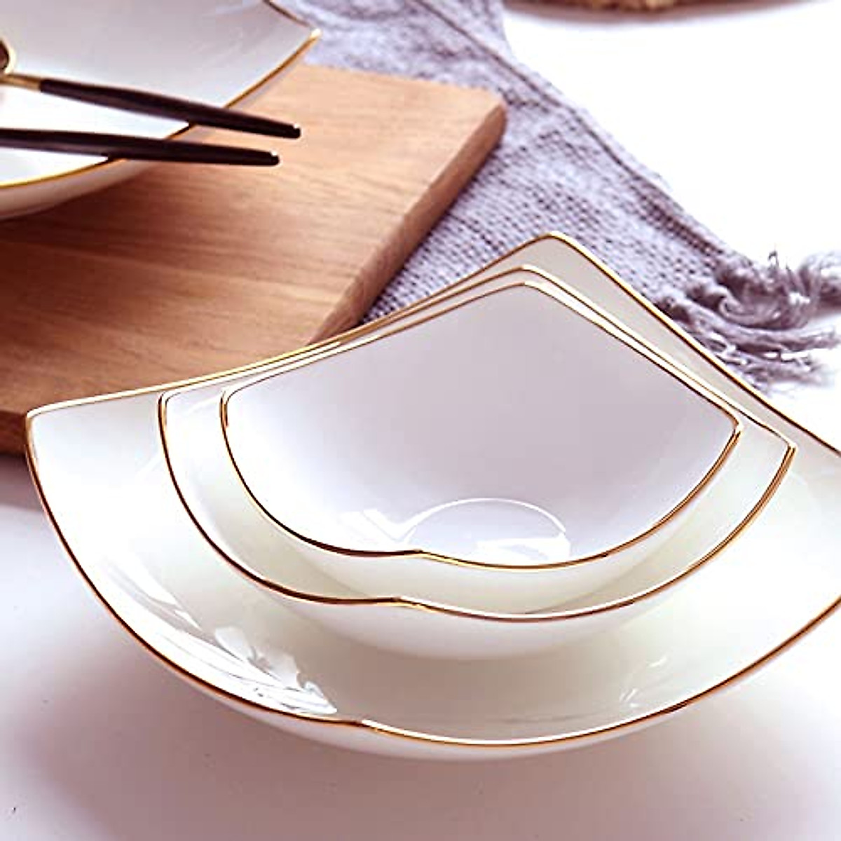 OUSIKA Plates 24.7 * 20.2 * 5.5cm Ceramic Square Dinner Plates, Dining Party Restaurant Serving Dish for Steak, Pizza, Salad, Pasta, Set of 4 Plate