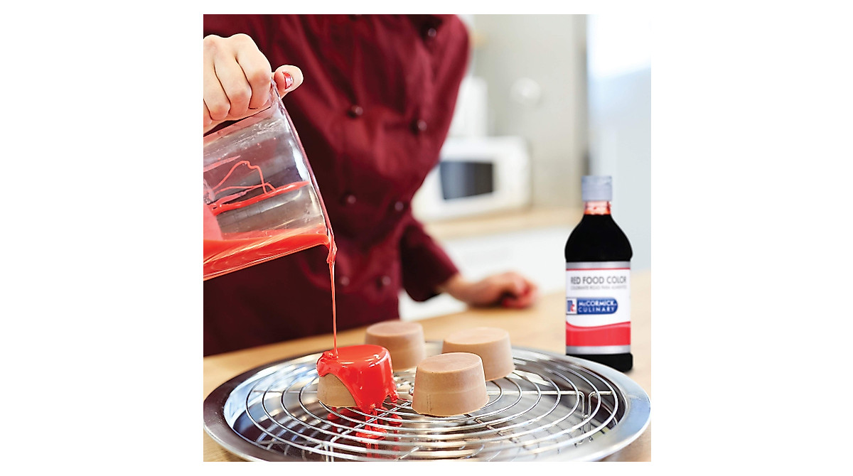 McCormick Culinary Red Food Coloring - Vibrant, Tasteless Dye (32 fl oz)