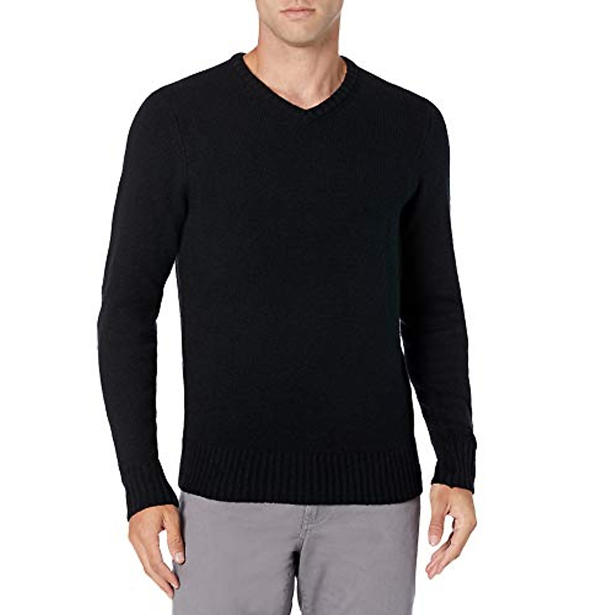 Amazon Essentials Men's Long-Sleeve Soft Touch V-Neck Sweater, Black, X-Large