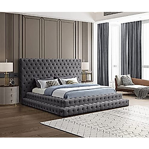 Meridian Furniture Revel Collection Velvet Upholstered Bed with Deep Button Tufting, King, Grey