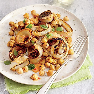 TomorrowSeeds - Vidalia Onion Seeds - 200+ Count Packet - for 2024 (Yellow Granex) Sweet Onions Shortday USA Vegetable Scallion Green White Red