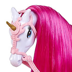 MGA Entertainment Dream Ella Candy Carriage and Unicorn, Pearlized White Unicorn Horse with Gold Glitter Horn, Bright Pink Mane, Pink Bridle, Reins, Saddle, Pink Carriage with Candy Glitter Railing