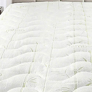 Royal Hotel Bedding Hypoallergenic Cool Bamboo Jacquard Fitted Mattress Topper Queen Size Extra Plush and Soft Mattress Pad