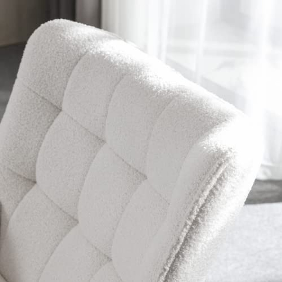 Ya-Home Modern Accent Chair, Comfy Sherpa Leisure Armchair with Backrest and Black Metal Legs, Upholstered Channel Tufting Detail Side Chair for Living Room Bedroom, 1PC, White