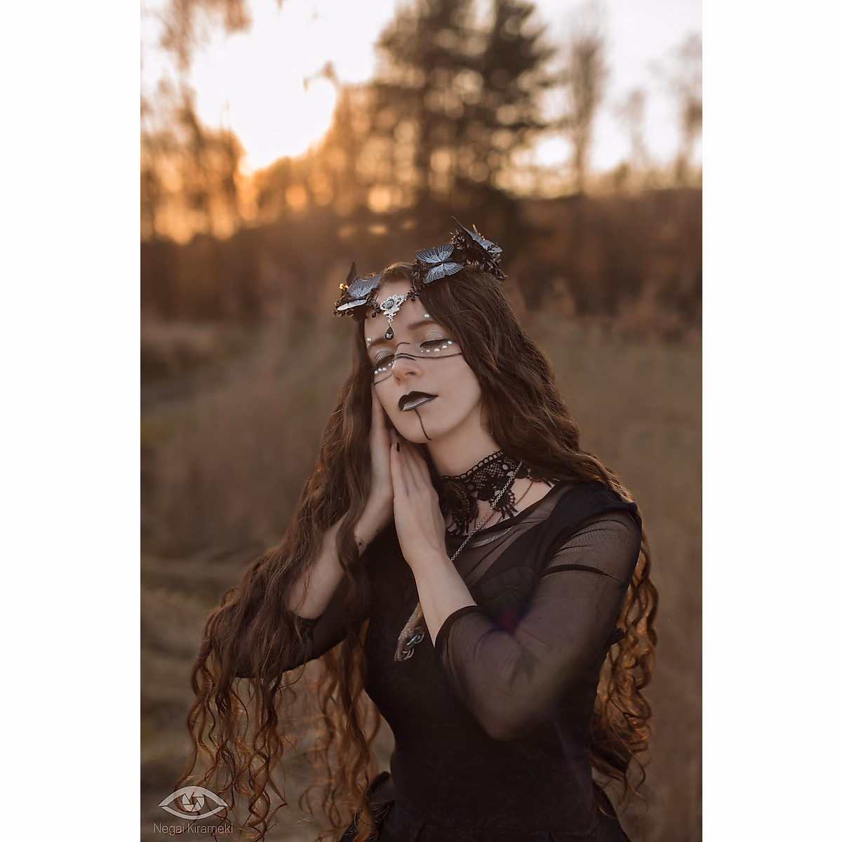 MOSTORY Handmade Dark Fairy Crown Black Butterfly Headpiece Woodland Elf Circlet Gothic Floral Tiara Headband for Women Girls Cosplay Wedding Birthday Renaissance Halloween