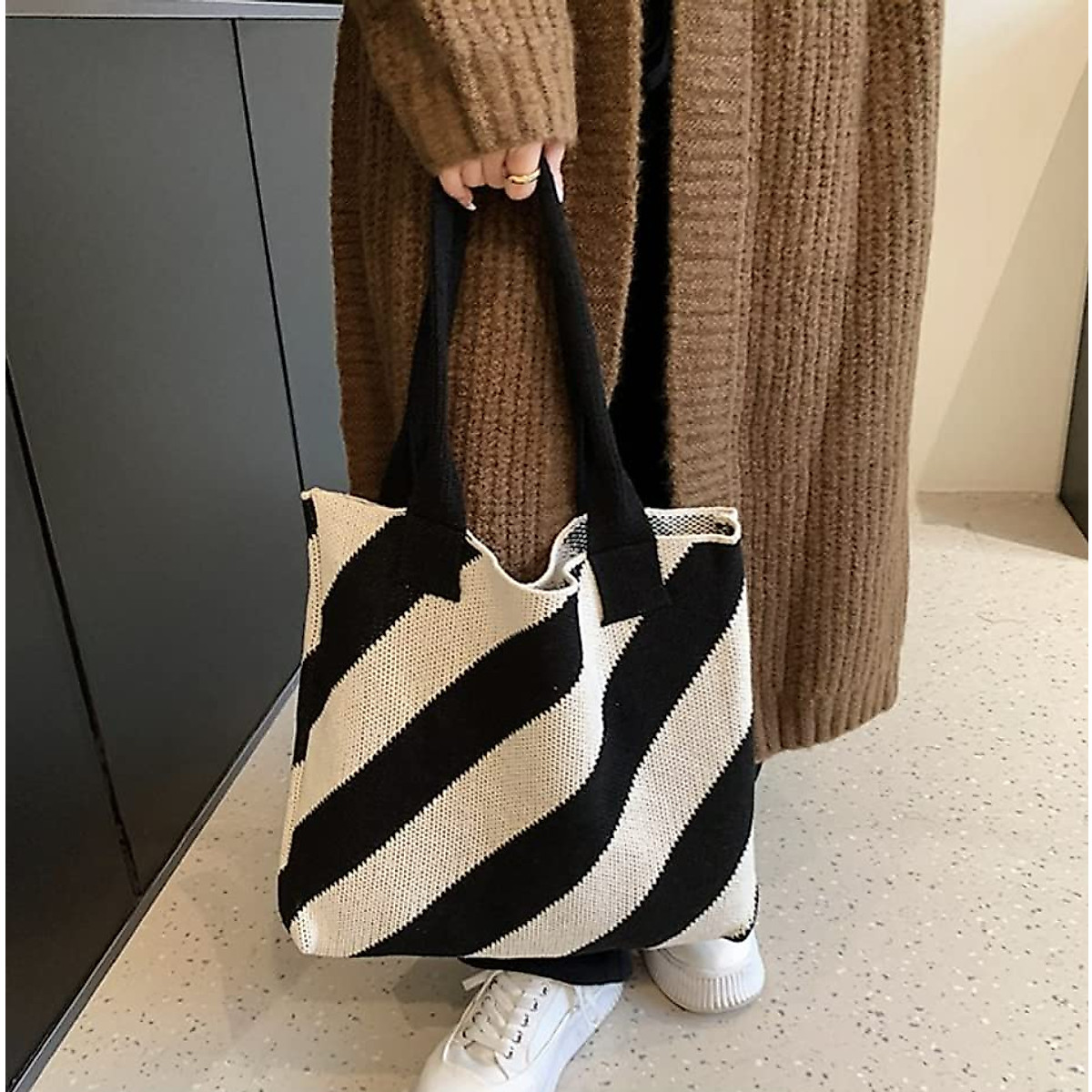 Fairycore Striped Crocheted Tote Bag Aesthetic Knitted Hobo Bag Trendy Big Capacity Shoulder Bag Y2K Accessories (Black and white)