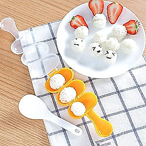 DZHT Rice Ball Molds, DIY Rice Baller Shakers Lunch Maker Mould, Onigiri Mold, Ball Shaped Kitchen Tools Food Decor for Kids, Rice Ball Mold Shaker Sushi Maker Mould with a Mini Rice Paddle (1 Set)