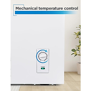 BLACK+DECKER 2.7 Cu. Ft. Compact Chest Freezer, Deep Freezer Holds Up To 94.5 Lbs. of Frozen Food, Removable Storage Basket, BCFK726, White