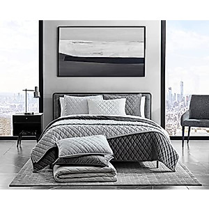 Vera Wang - King Quilt Set, Luxurious Velvet Bedding with Matching Shams, Lightweight Home Decor (Diamond Velvet Natural Ivory, King)