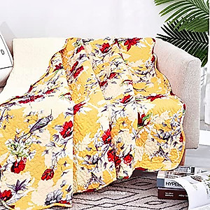 DaDa Bedding Yellow Floral Lap Quilt - Quilted Throw Blanket - Hummingbirds Farmhouse Red Flowers for Couch, Sofa or Bed- Scalloped Edges Bright Vibrant for Biophilic Design - 50 x 60