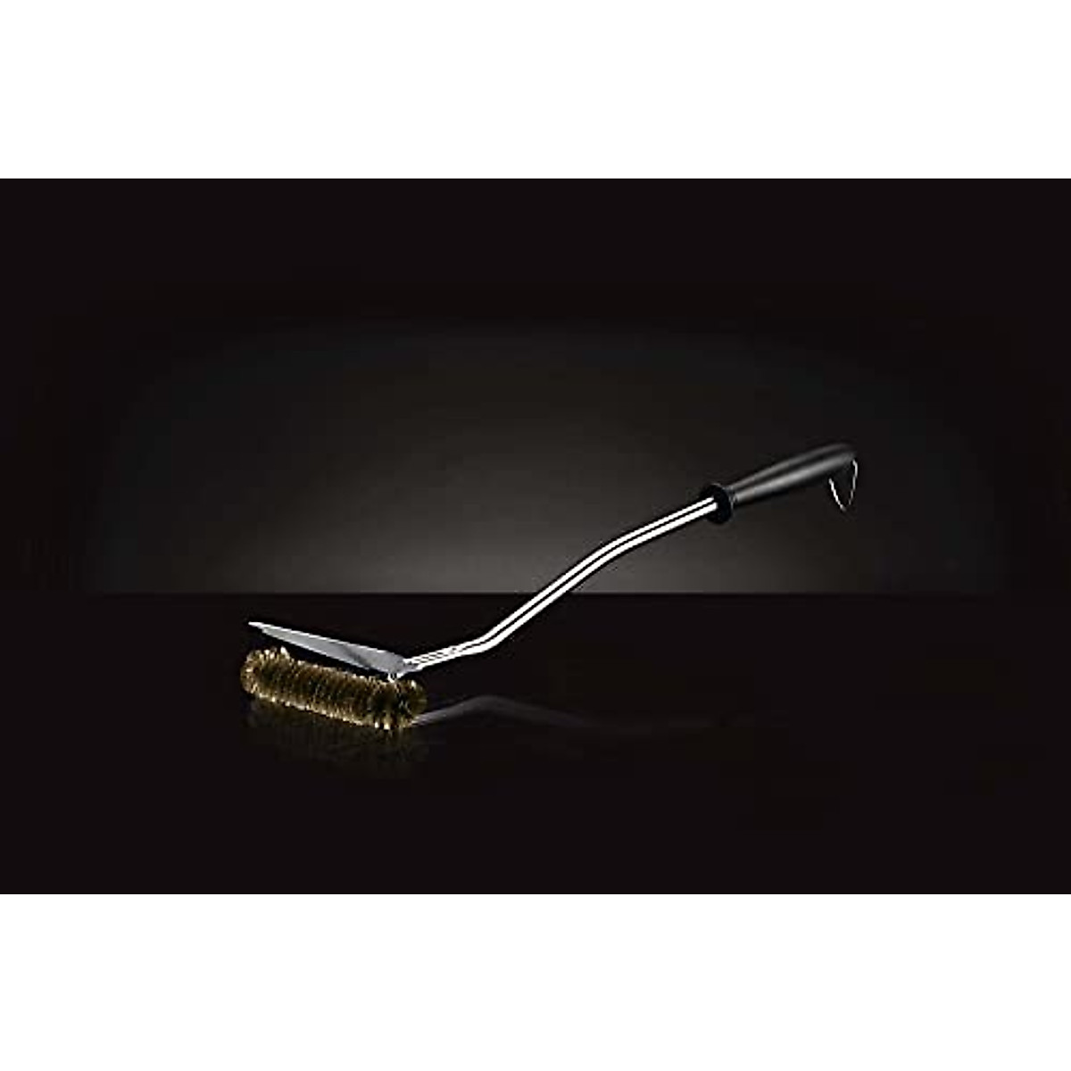 Napoleon BBQ Grill Accessory - Brass Bristle Wide Grill Brush - 62056 - Brass Bristle BBQ Brush, 18-inches (45.72 cm), Clean Cast Iron or Stainless Steel Barbecue Grill Grates