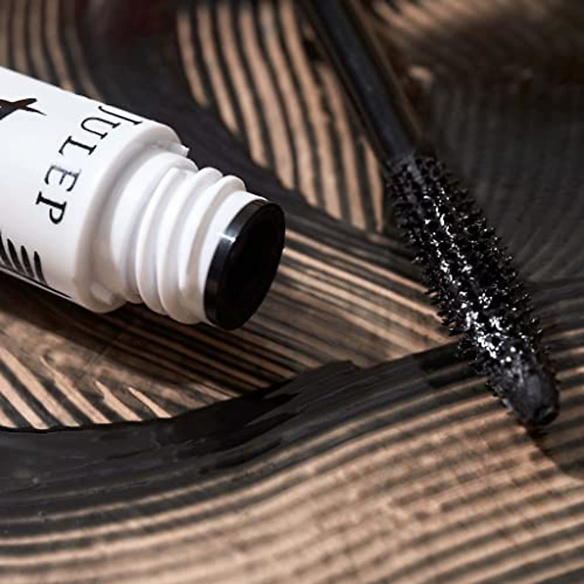 Julep With a Twist Lash Boosting Volumizing and Lengthening Mascara with Bamboo 0.24 ounces