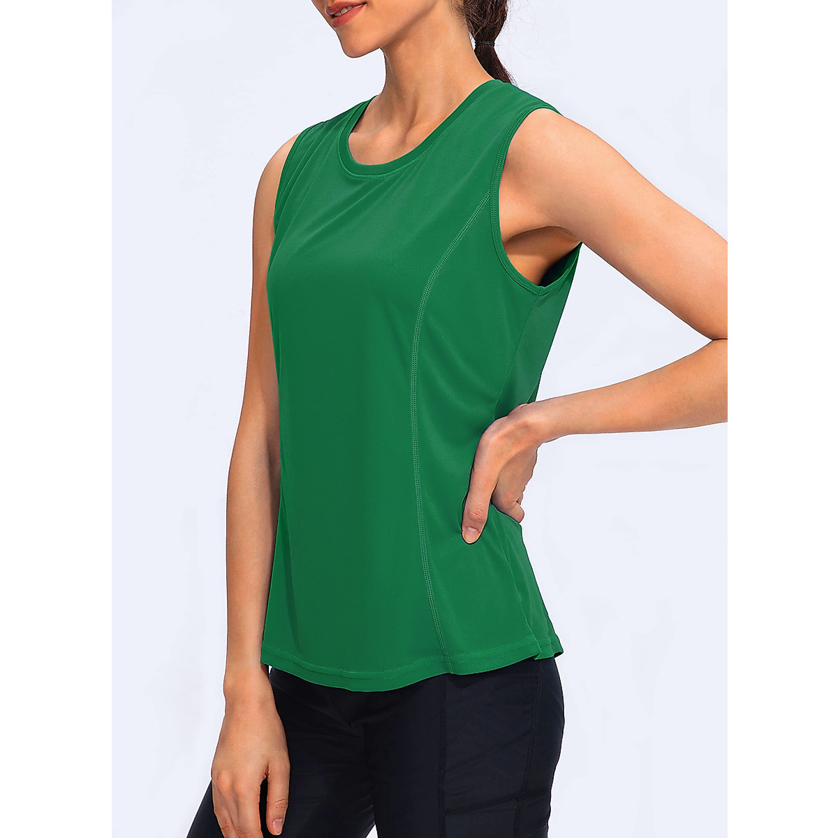 YYV Women's Workout Tank Tops Lightweight Sleeveless Shirts for Women Loose Fit Tops for Athletic Running Tennis Yoga (Green Large)