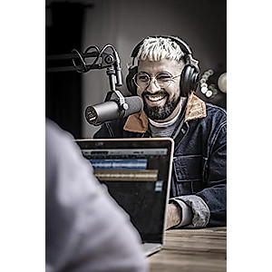 Shure SM7B Dynamic Vocal Microphone