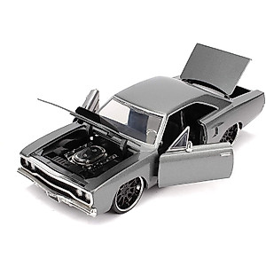 Fast & Furious 1:24 Dom's 1970 Plymouth Roadrunner Die-cast Car, Toys for Kids and Adults