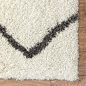 Well Woven Engren Ivory | Thick Nordic Shag | Tribal Diamond Area Rug 5x7 (5'3" x 7'3")