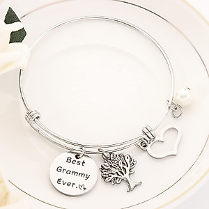 HUTIMY Grammy Bracelet Gifts for Grandma Grammy Jewerlry for Women Worlds Best Grammys Engraved Best Grammy Ever Bracelet