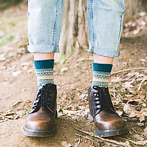 Pleneal 5 Pack Thick Soft Winter Wool Socks for Women - Cozy Knit Boots Socks