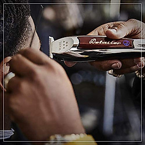 Wahl Professional 5-Star Detailer with Adjustable T Blade for Extremely Close Trimming and Clean and Crisp Lines for Professional Barbers and Stylists - Model 808, Silver, 1 Count (Pack of 1)