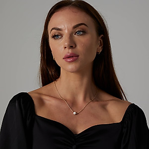 CAROVO Dainty Pearl Pendant Necklaces for Women 14k Gold Plated Barque Pearl Chain Necklace Delicate Handmade Cultured Single Pearl Necklace Everyday Jewelry for Gifts