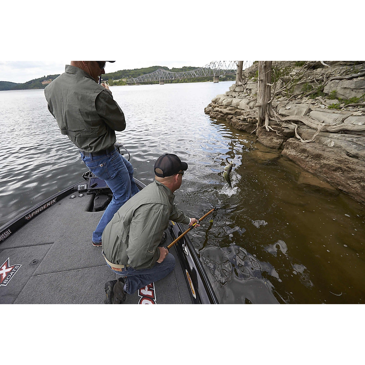 Frabill Conservation Series Landing Net with Camlock Reinforced Handle, 20 X 23-Inch, Premium Landing Net, Multi (9510)