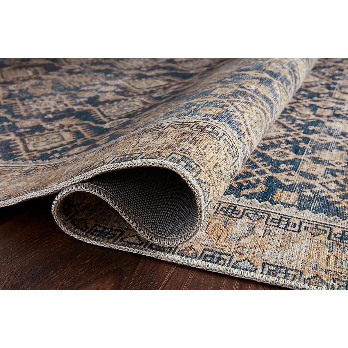 Loloi Magnolia Home by Joanna Gaines x Lenna Indigo/Natural 3'-6" x 5'-6" Accent Rug