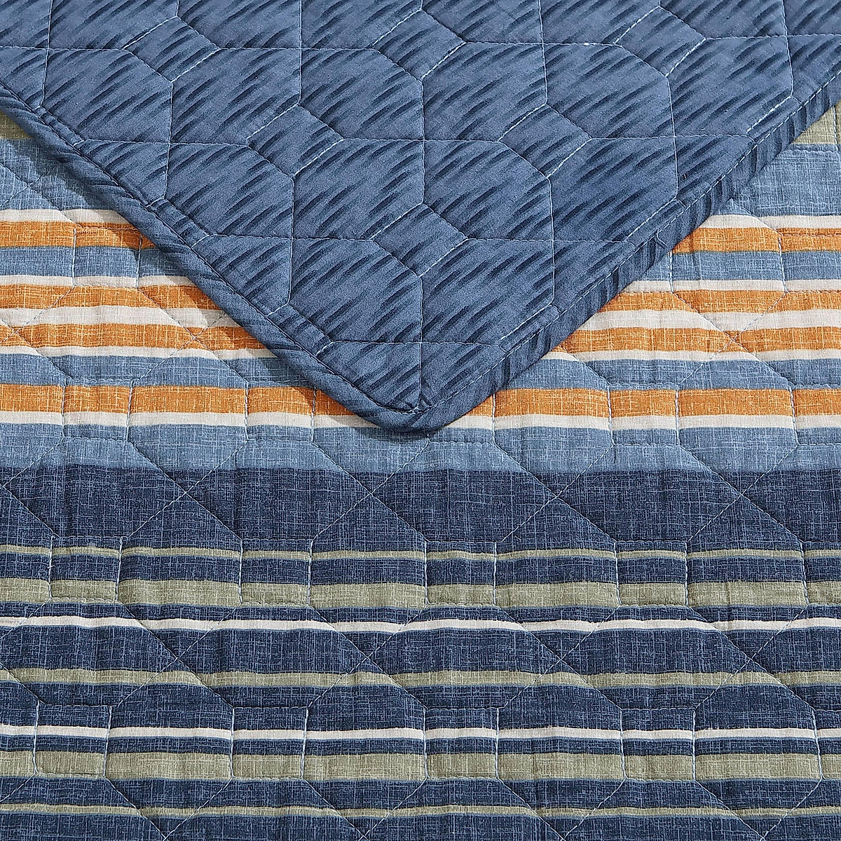 Eddie Bauer - Queen Quilt Set, Reversible Cotton Bedding with Matching Shams, Home Decor for All Seasons (Yakima Green, Queen)