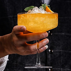 Qipecedm 4 Pcs Ribbed Coupe Glasses, 10 oz Vintage Cocktail Coupe Glasses Set, Unique Martini Glass, Classic Cocktail Galssware, Bar Drinking Glasses Set Pefect for Cocktail, Wine, Champagne & Gift