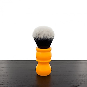 Yaqi R1710 Butterscotch Orange Tuxedo Synthetic Shaving Brush
