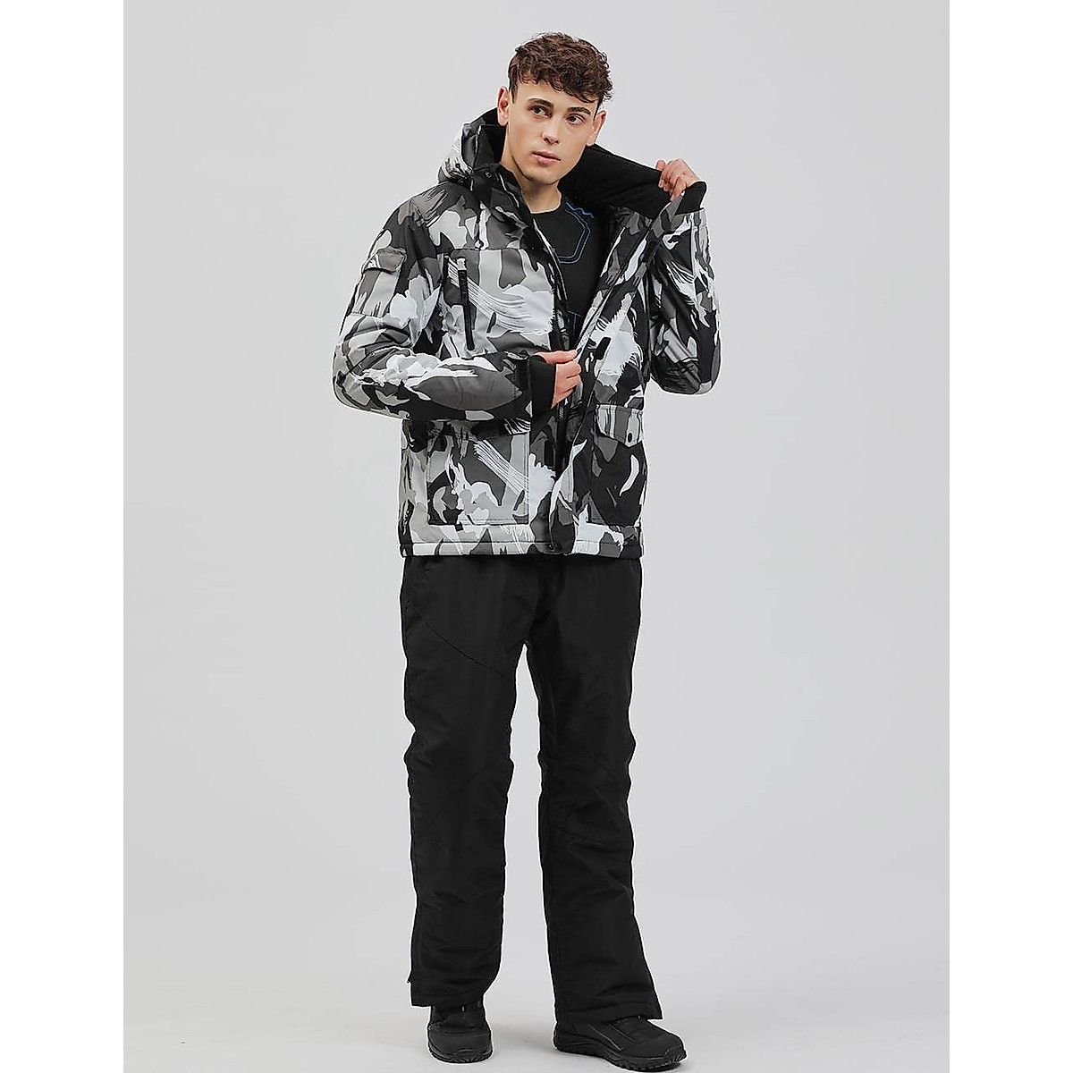 YEEFINE Men's Ski Suit Waterproof Snow Suits Two Piece Snowboard Jacket and Pants Set Outdoor Windproof Winter Warm Snowsuits(Black+Black,XS)