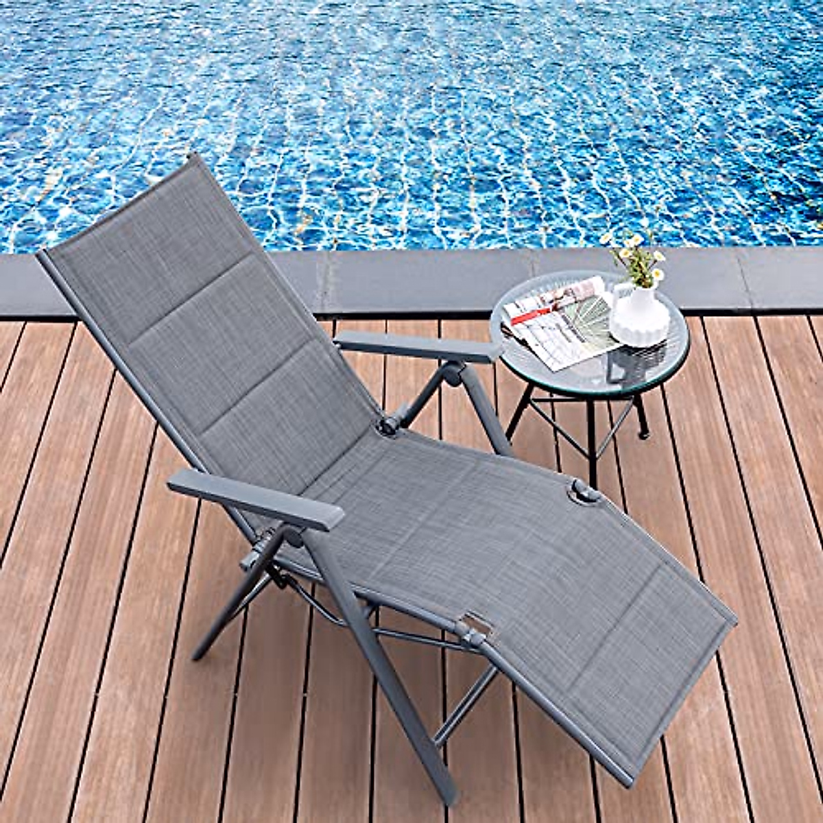 Tangkula Outdoor Reclining Lounge Chair, Patio Padded Folding Chair W/7 Adjustable Positions, Sturdy Aluminum Frame, Portable Chaise Lounge Chair W/High Backrest, Ideal for Indoor & Outdoor (1, Grey)