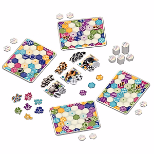 AEG & Flatout Games | Calico - Award Winning Board Game for the Whole Family | From the Creators of Cascadia | Easy to Learn | Quick to Play | Make Quilts and Attract Cats! | Ages 10 and up