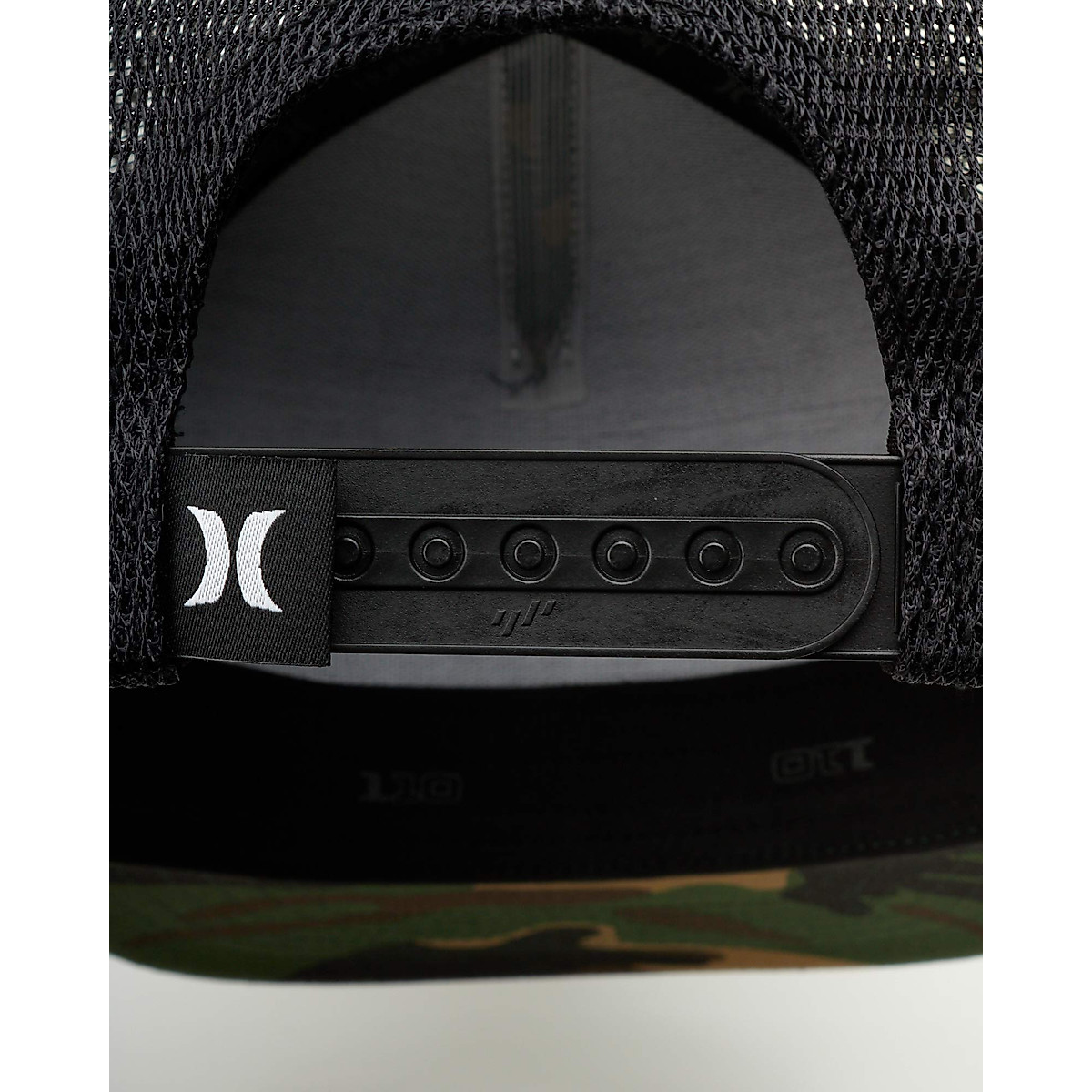 Hurley Mens Caps - Flat Brim Snapback Baseball Cap Standard Trucker Hats for Men, Size One Size, Camo/Black