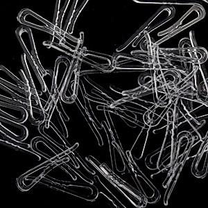 MEETOOT 100pcs U Shape Shirt Folding Clip Clear Plastic Alligator Clips for Shirts Folding, Ties, Socks Pants