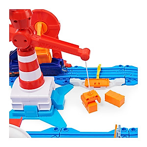 Mighty Express, Port Station Playset with Exclusive Mechanic Milo Toy Train and Magnetic Crane