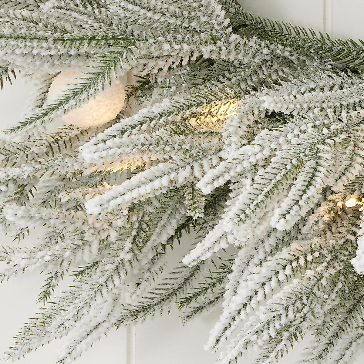 Frosted Acadia Wreath | Pre-strung with 50 LED lights | Indoor or covered Outdoor