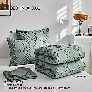 AIKASY Green Tufted Bed in A Bag King ,Geometry Embroidery Comforter Set 7 Pieces，Boho Shabby Chic Comforter Bedding Sets , Soft Microfiber Comforter for All Seasons (Green, 102"x90")