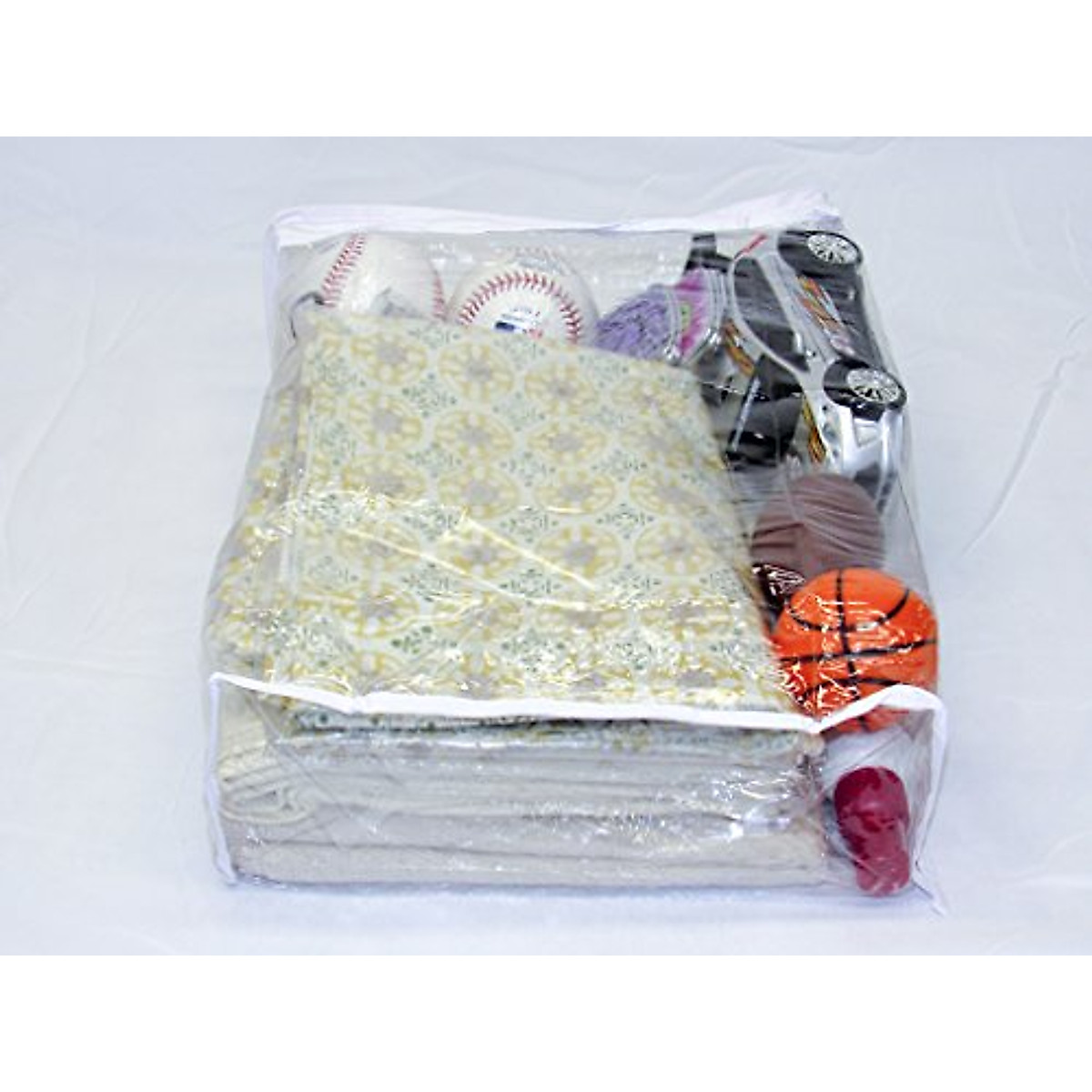 Oreh Homewares Heavy Duty Vinyl Zippered Closet Storage Bags (Clear) for Sweaters, Blankets, Comforters, Bedding Sets and Much More! (11" x 15" x 4") 2.9 Gallon 4-Pack