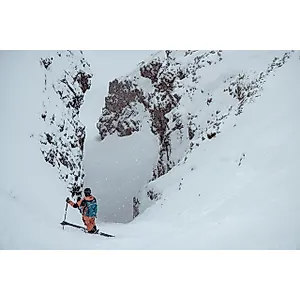 POC Obex Pure - an Adaptable, Lightweight ski and Snowboard Helmet Suited to a Wide Variety of Riding Conditions