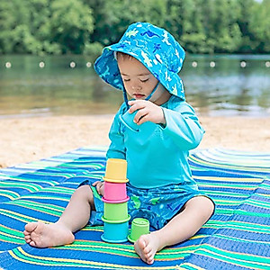 green sprouts Sprout Ware Stacking Cups made from Plants (6 cups) | Encourages whole learning the healthy & natural way | Fun for bath, pool, water, & sand play, Holes for sifting & sprinkling 6 Count (Pack of 1)