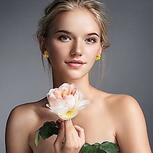 7 Pairs Boho Flower Stud Earrings for Women, Flower Shaped Daisy Earrings with Gold Bud (Cute Style)