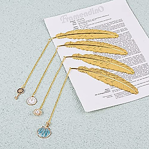Framendino, 4 Pack Metal Feather Bookmarks Gold Retro Book Page Chain Pendant Bookmark Gifts for Reader, Book Lovers, Students, Teachers, Friends