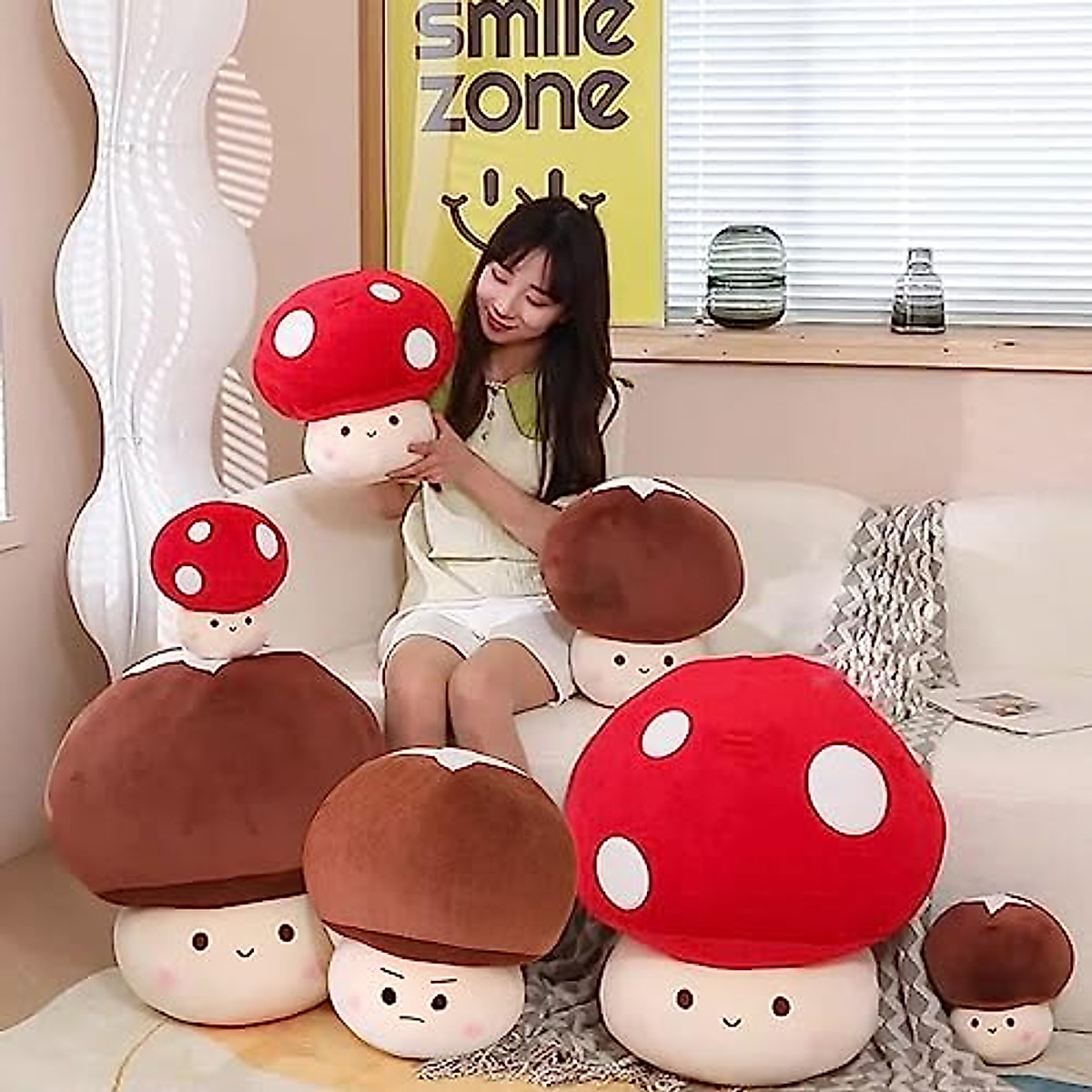 Hofun4U Mushroom Plush Pillow, Smile Mushroom Stuffed Plush, Sofa Car Bed Plush Pillow Home Decor Kids Adults Birthday (Brown,9 inch)