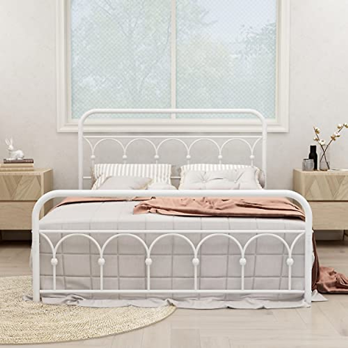 Zoophyter Metal Platform Bed Frame Queen Size with Headboard Footboard No Box Spring Needed Easy Assembly White