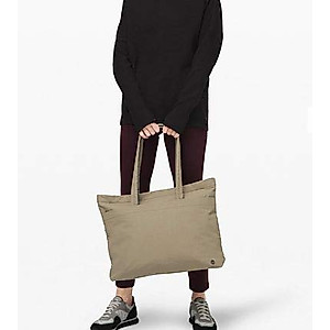 lululemon On My Level Tote Bag 15L Highlander Brown