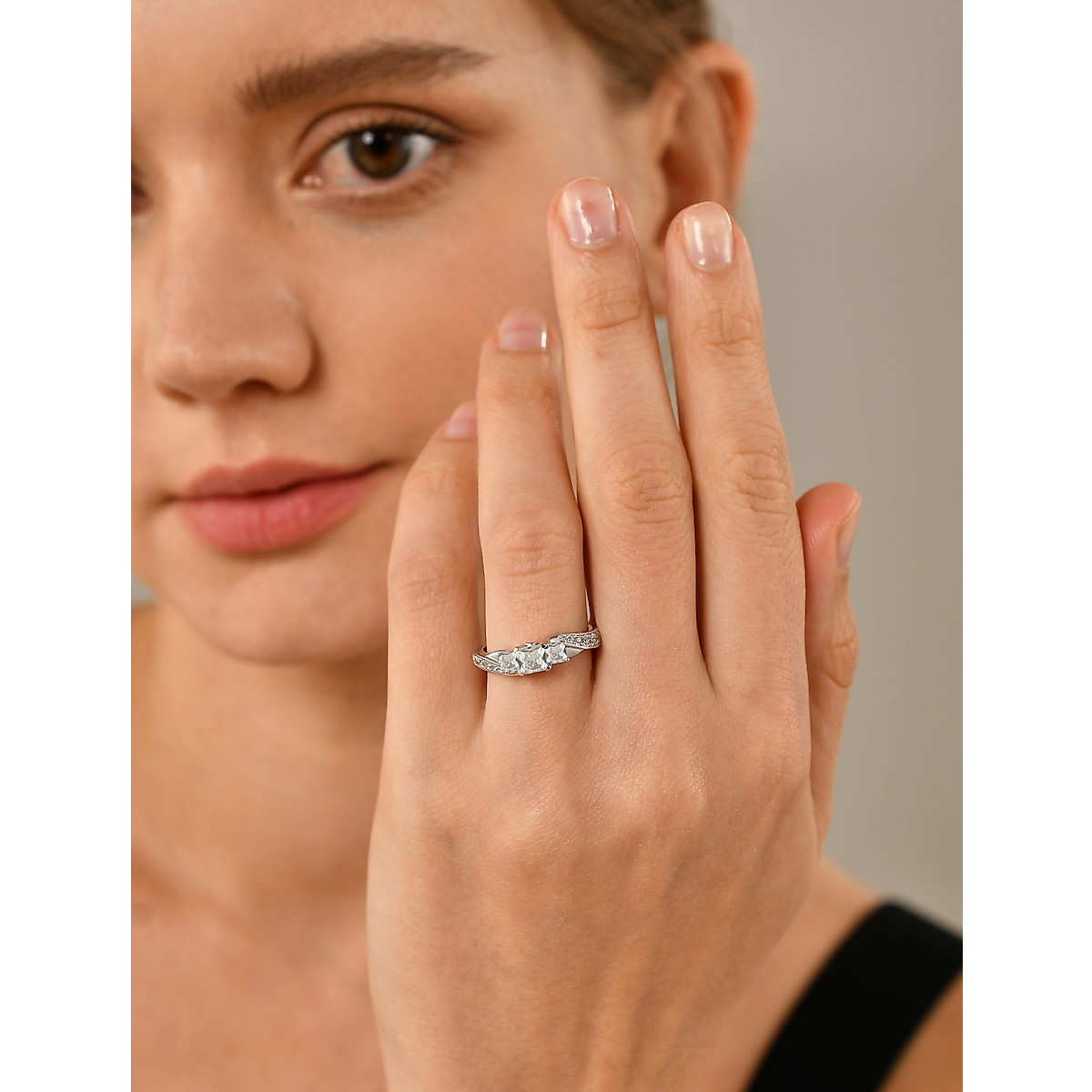 YL Women's Sterling Silver Clear Cubic Zirconia 3-stone Princess Cut Wedding Rings for Engagement-Size8