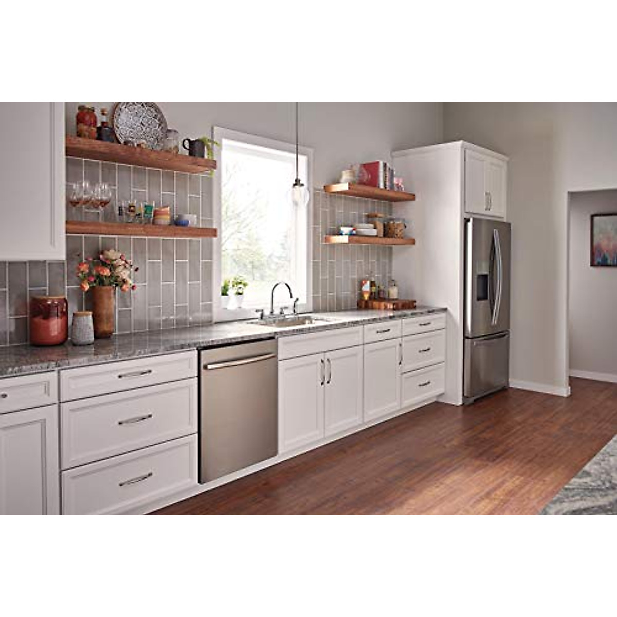 Peerless Claymore 2-Handle Kitchen Sink Faucet with Side Sprayer, Chrome P299575LF